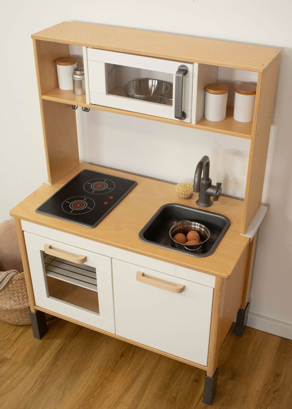 15 Genius IKEA DUKTIG Hacks for Play Kitchens 💚