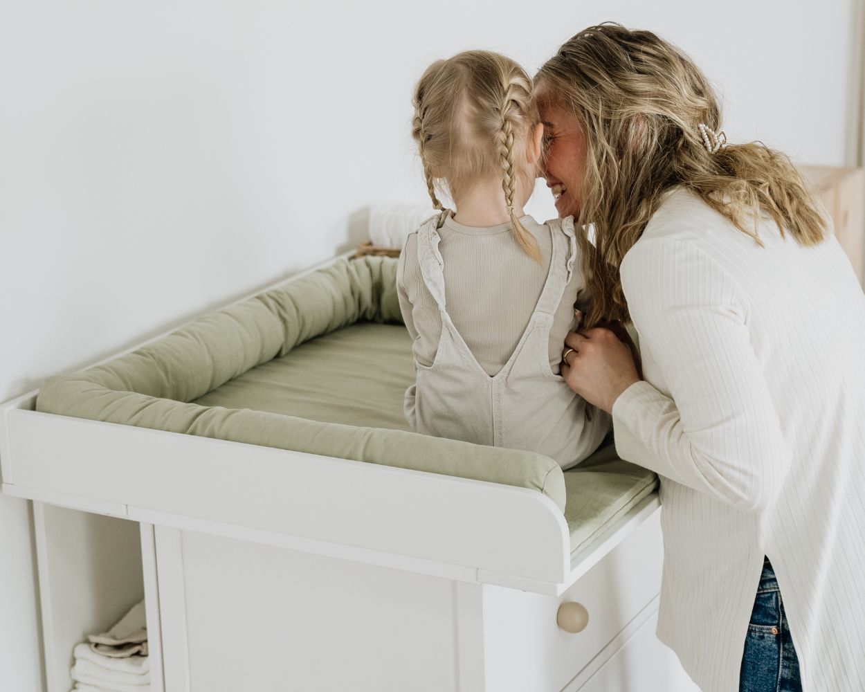 The Ultimate Changing Table Guide: Height, Dimensions & Best Placement